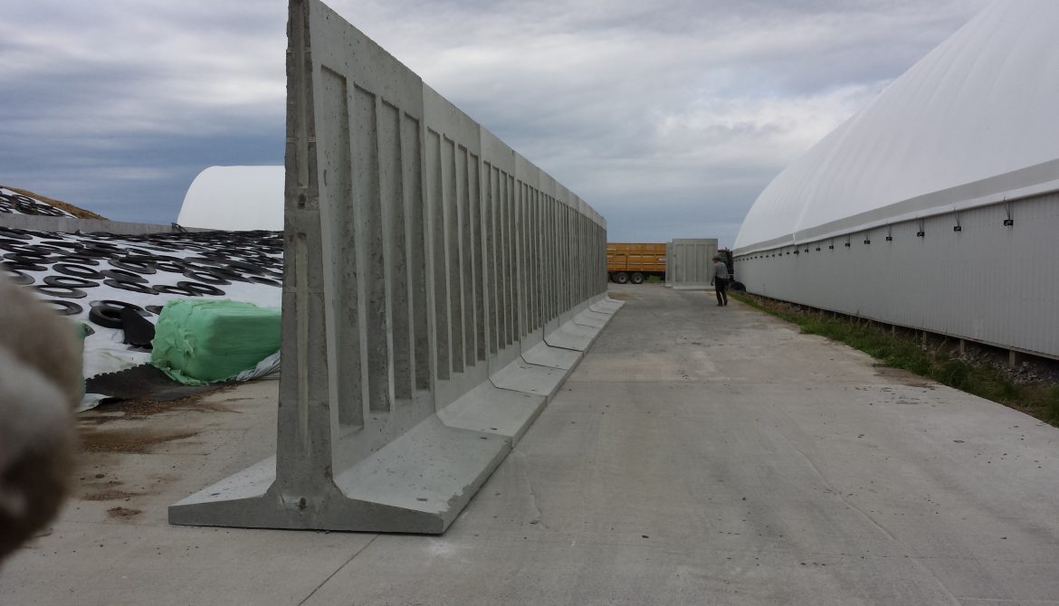 Agricultural Silos & Feed Bunks | Boyd Bros Concrete | Ottawa Precast ...
